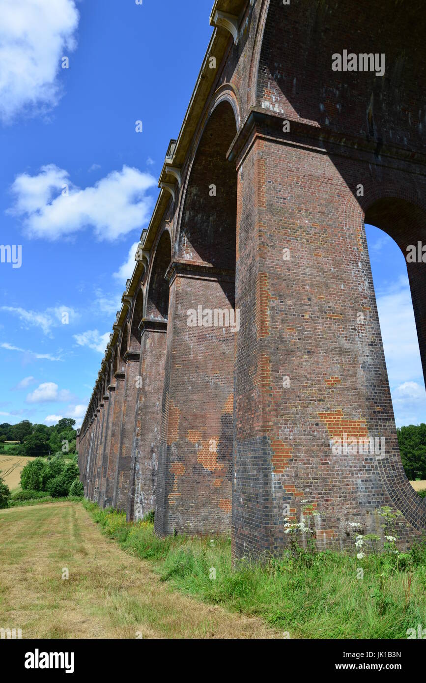 Arches of viaduct in silhouette hi-res stock photography and images - Alamy