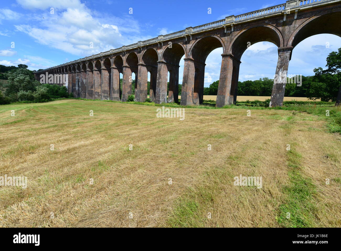 Arches of viaduct in silhouette hi-res stock photography and images - Alamy