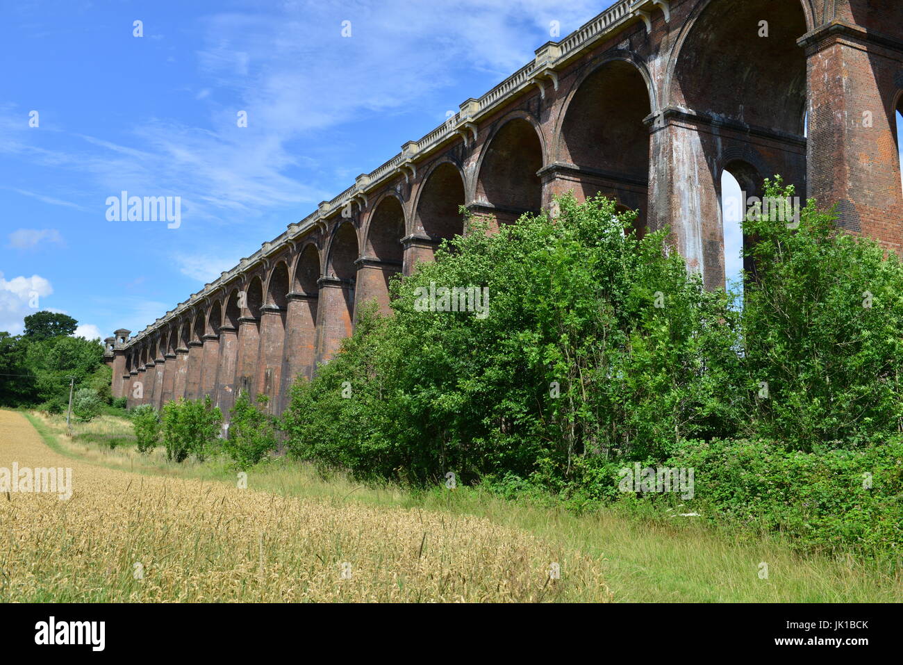 Arches of viaduct in silhouette hi-res stock photography and images - Alamy
