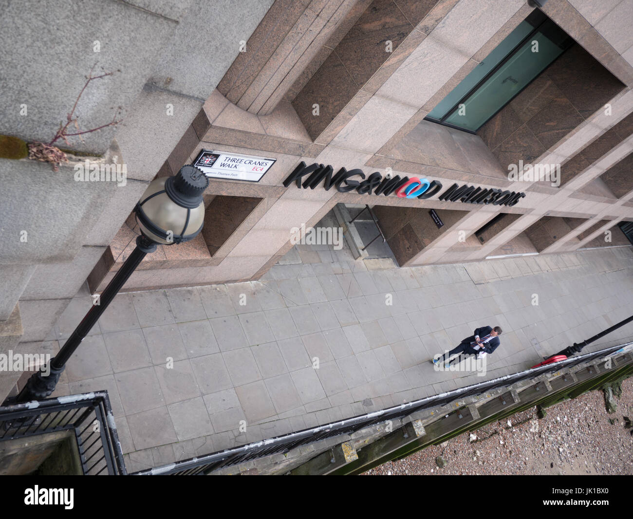 King wood mallesons law firm london hi-res stock photography and images ...