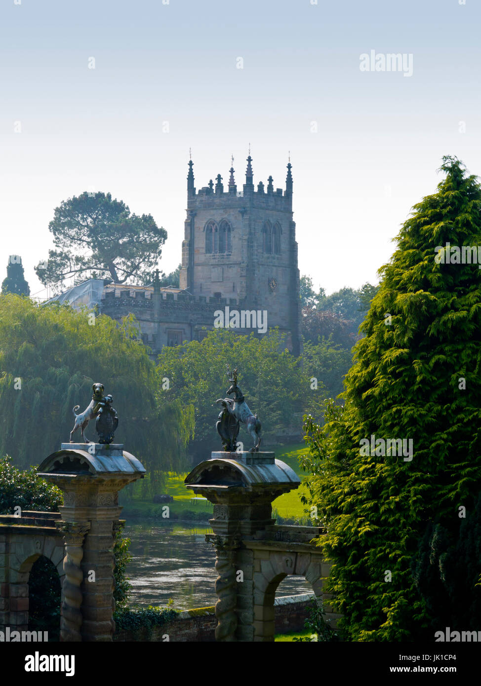 Trinity chapel hi-res stock photography and images - Alamy