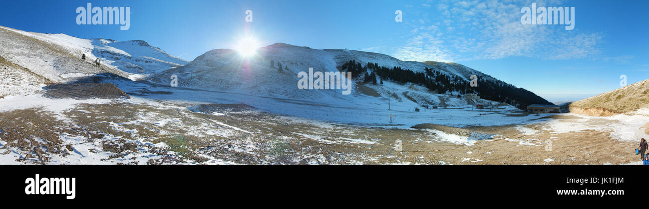Helmos hi-res stock photography and images - Alamy