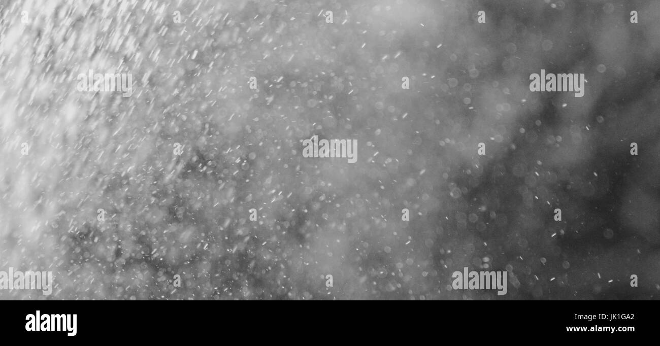 Raindrops background hi-res stock photography and images - Alamy