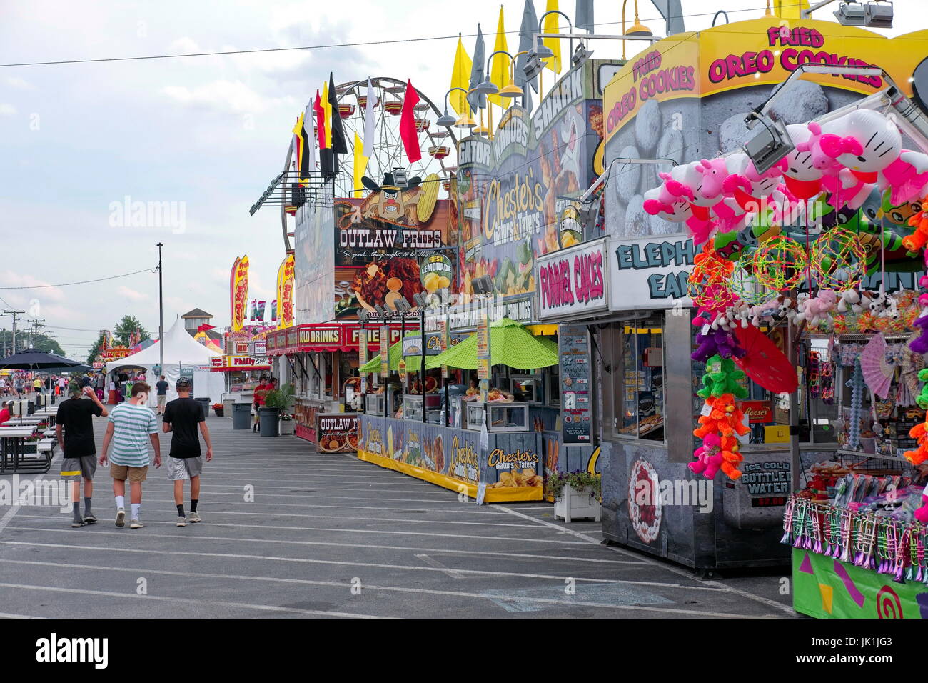 State Fair Midway Stock Photo - Alamy