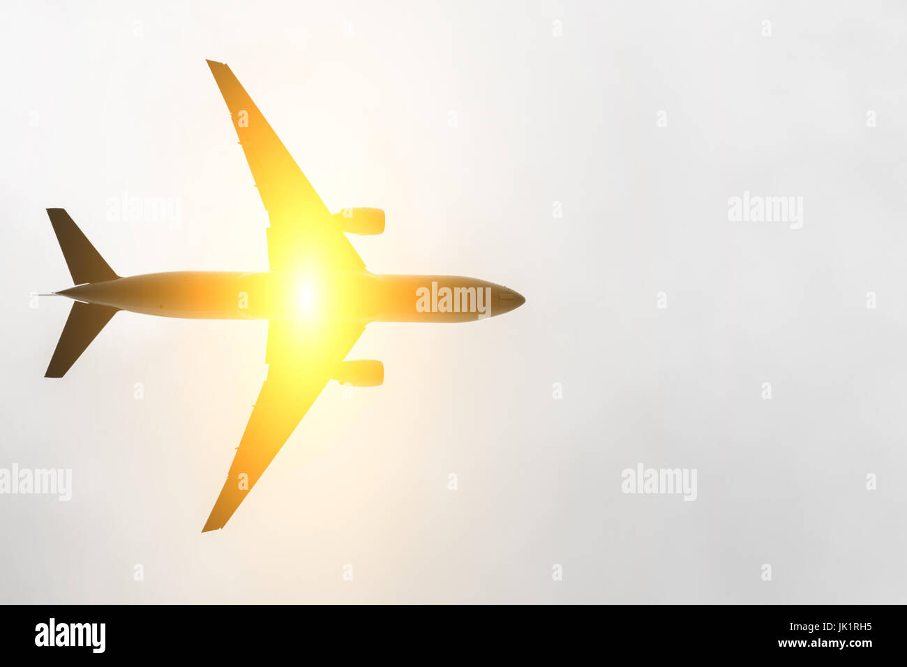 Flying past sun hi-res stock photography and images - Alamy