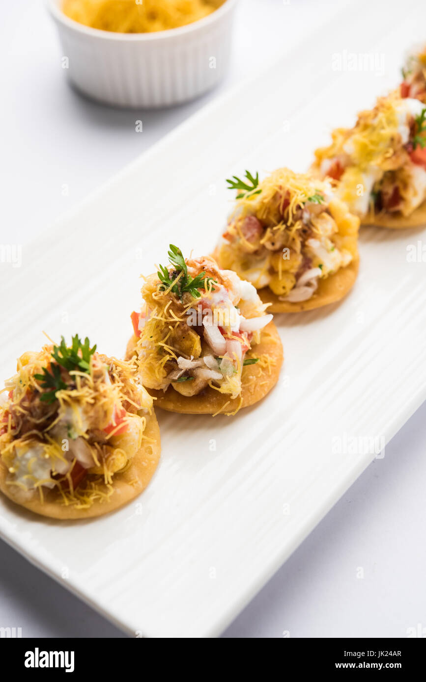 Sev Btata Puri / sev puri / papdi chat - popular indian snacks item ...