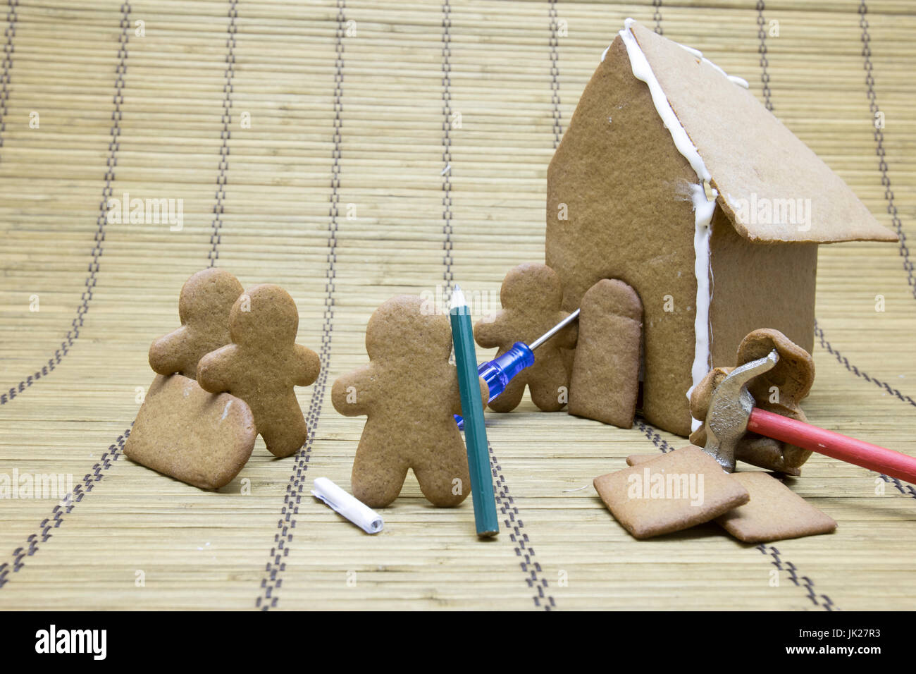 Gingerbread_man hi-res stock photography and images - Alamy