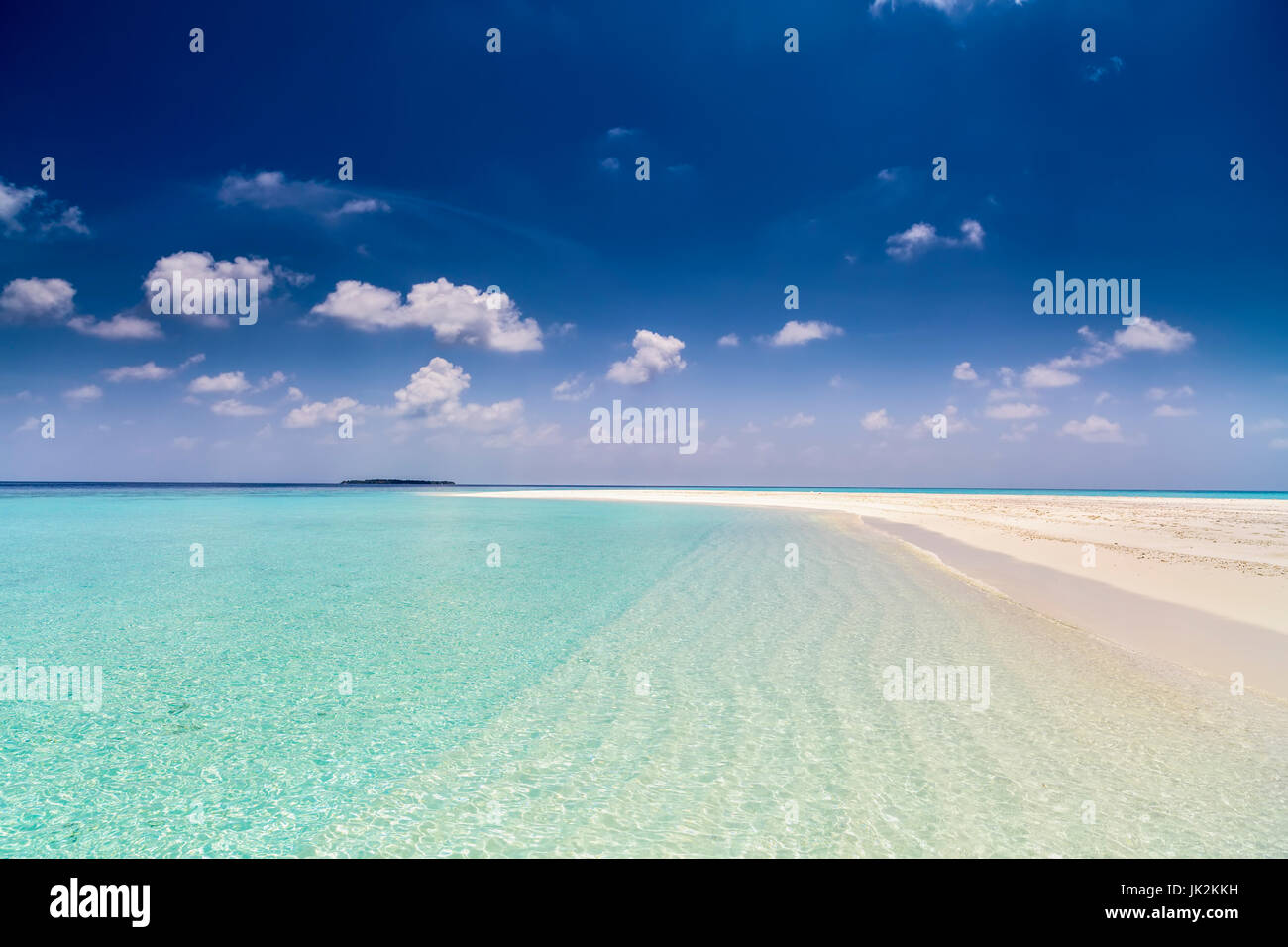 tropical beach with crystal clear water and white sand Stock Photo - Alamy
