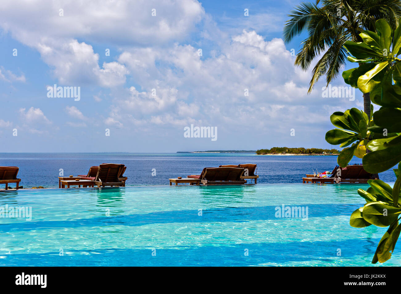 Exotic pool with a beautiful view overlooking ocean Stock Photo - Alamy