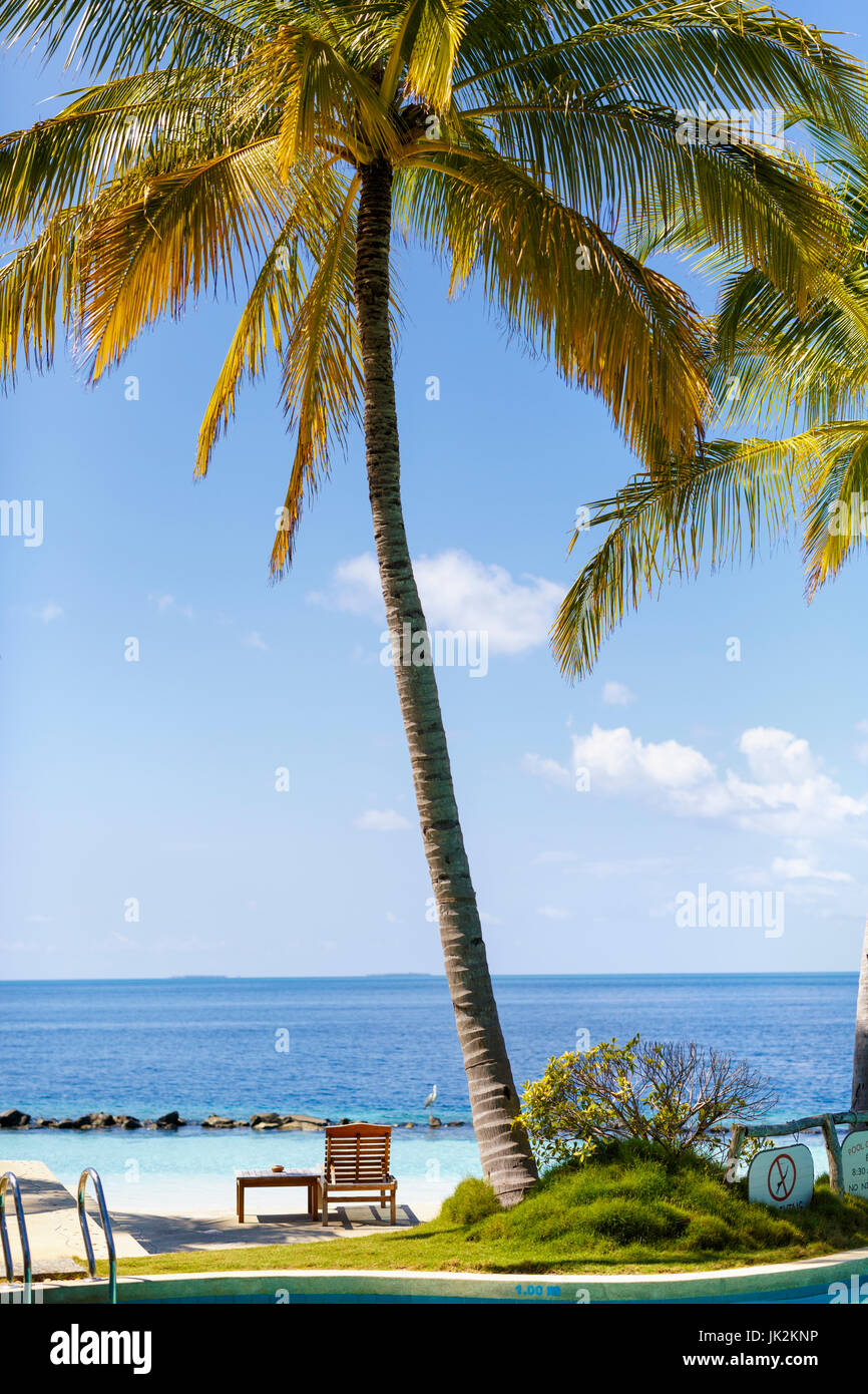 Exotic pool with a beautiful view overlooking ocean Stock Photo - Alamy
