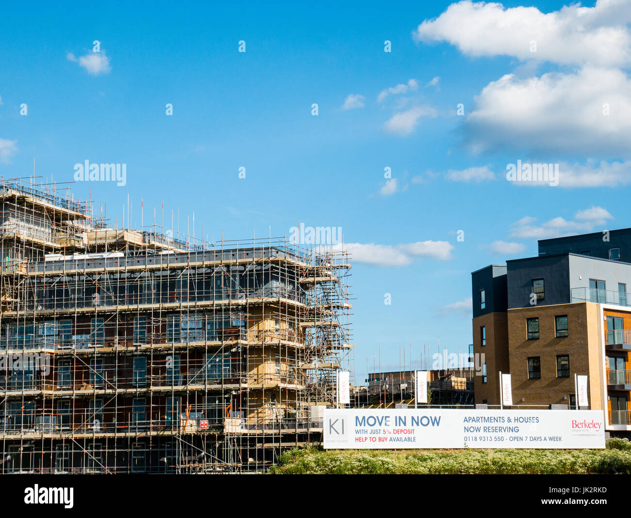 Kennet Island Housing Development, Kennet Island, Reading, Berkshire ...