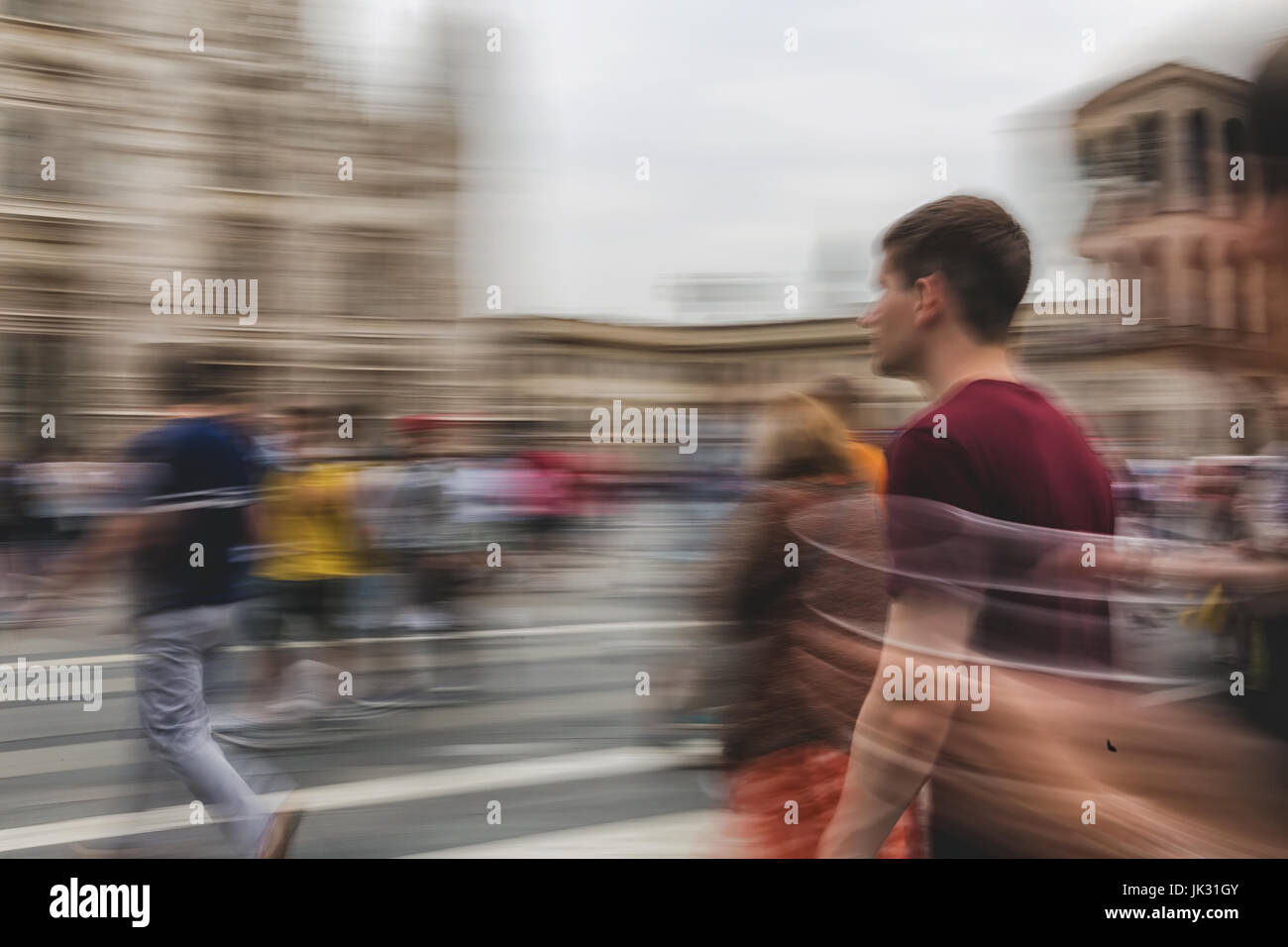 Panning photograph hi-res stock photography and images - Alamy