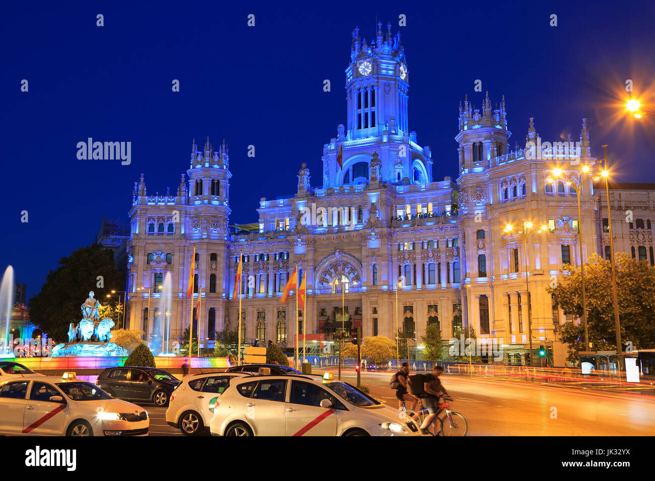 Plaza de la Cibeles (Cybele's Square) - Central Post Office (Palacio de ...
