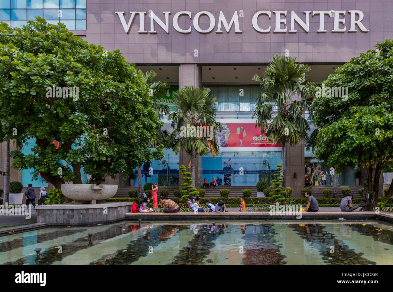 Vincom shopping mall Saigon Vietnam Stock Photo - Alamy