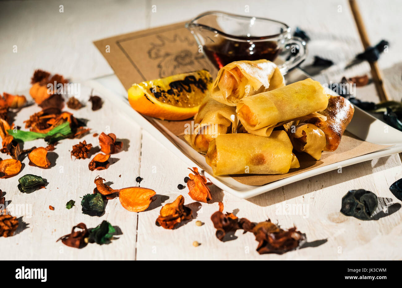 Close up spring rolls hi-res stock photography and images - Alamy