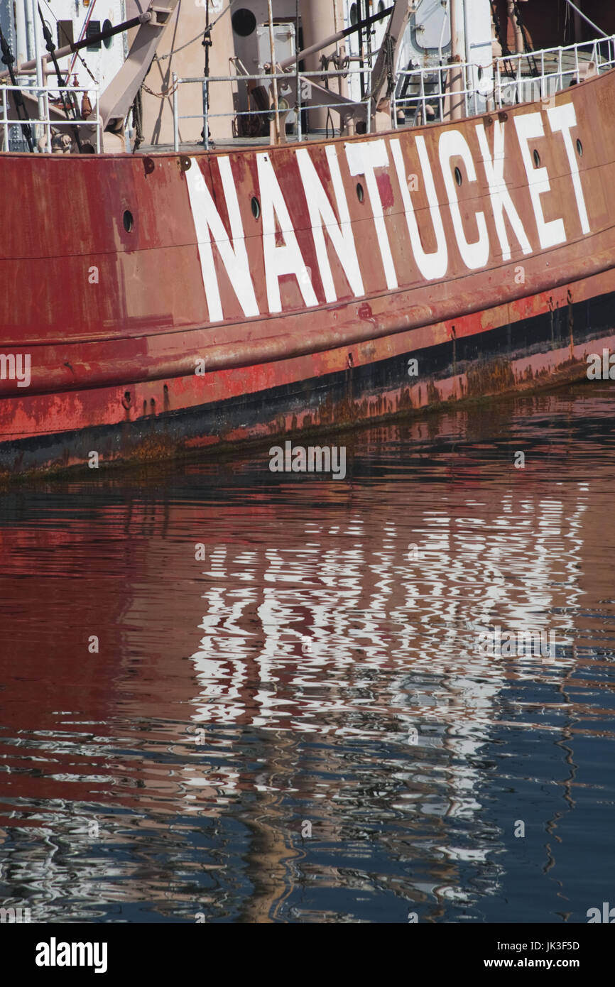 Harbor nantucket island hi-res stock photography and images - Alamy
