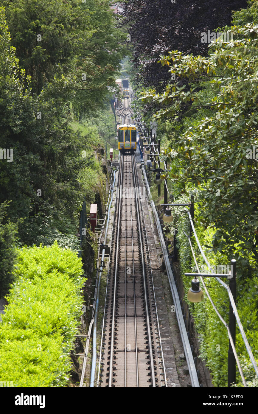 Arrival view of the como brunate funicolare tram hi-res stock ...