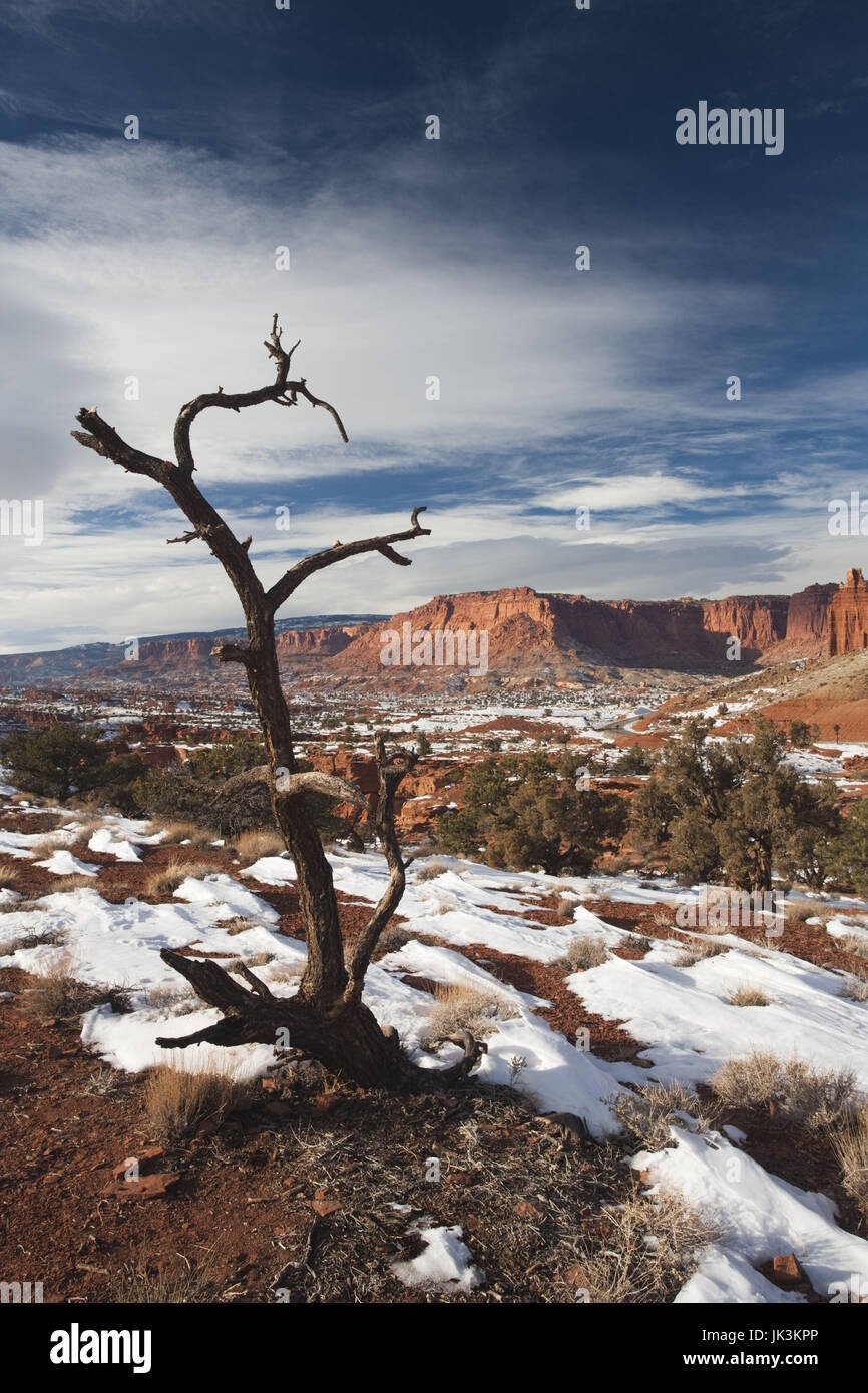 USA, Utah, Torrey, Capitol Reef National Park, Panorama Point, winter ...