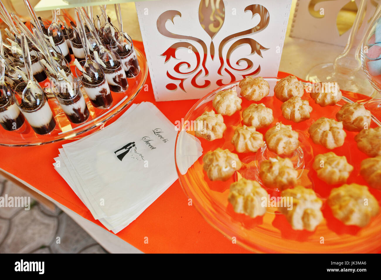 Tasty looking serving seafood hi-res stock photography and images - Alamy