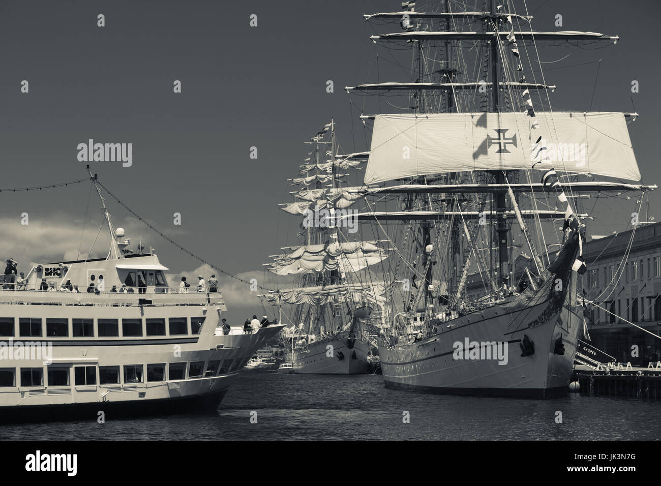 Tour boat romanian tall ship mircea portuguese tall ship ii hi-res ...