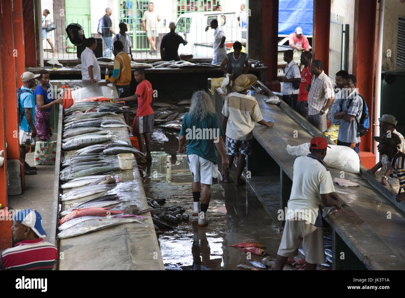 Victoria fish market mahe island hi-res stock photography and images ...
