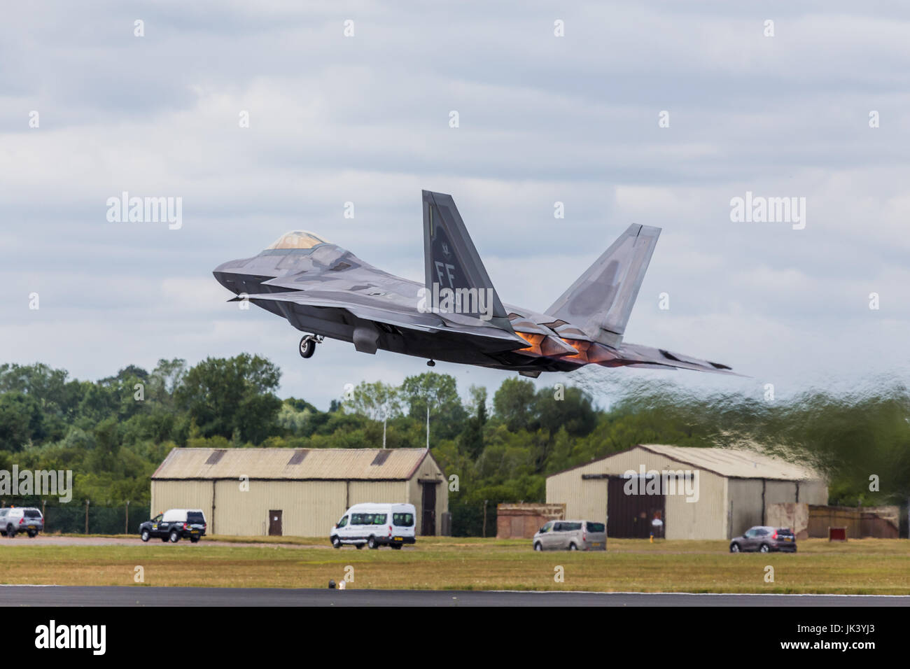 The USAF F-22 Raptor the seen at the 2017 Royal International Air ...