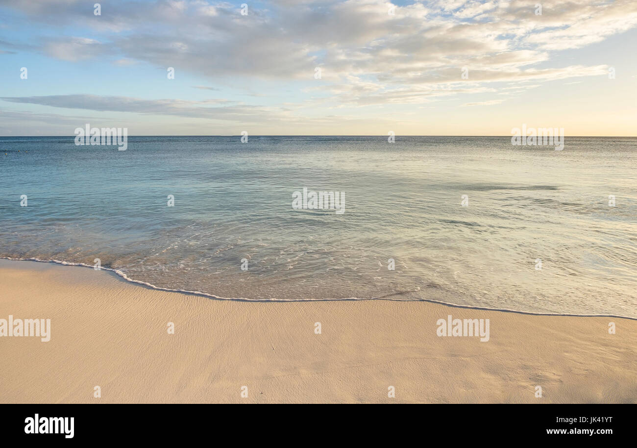 Ocean wave hi-res stock photography and images - Alamy