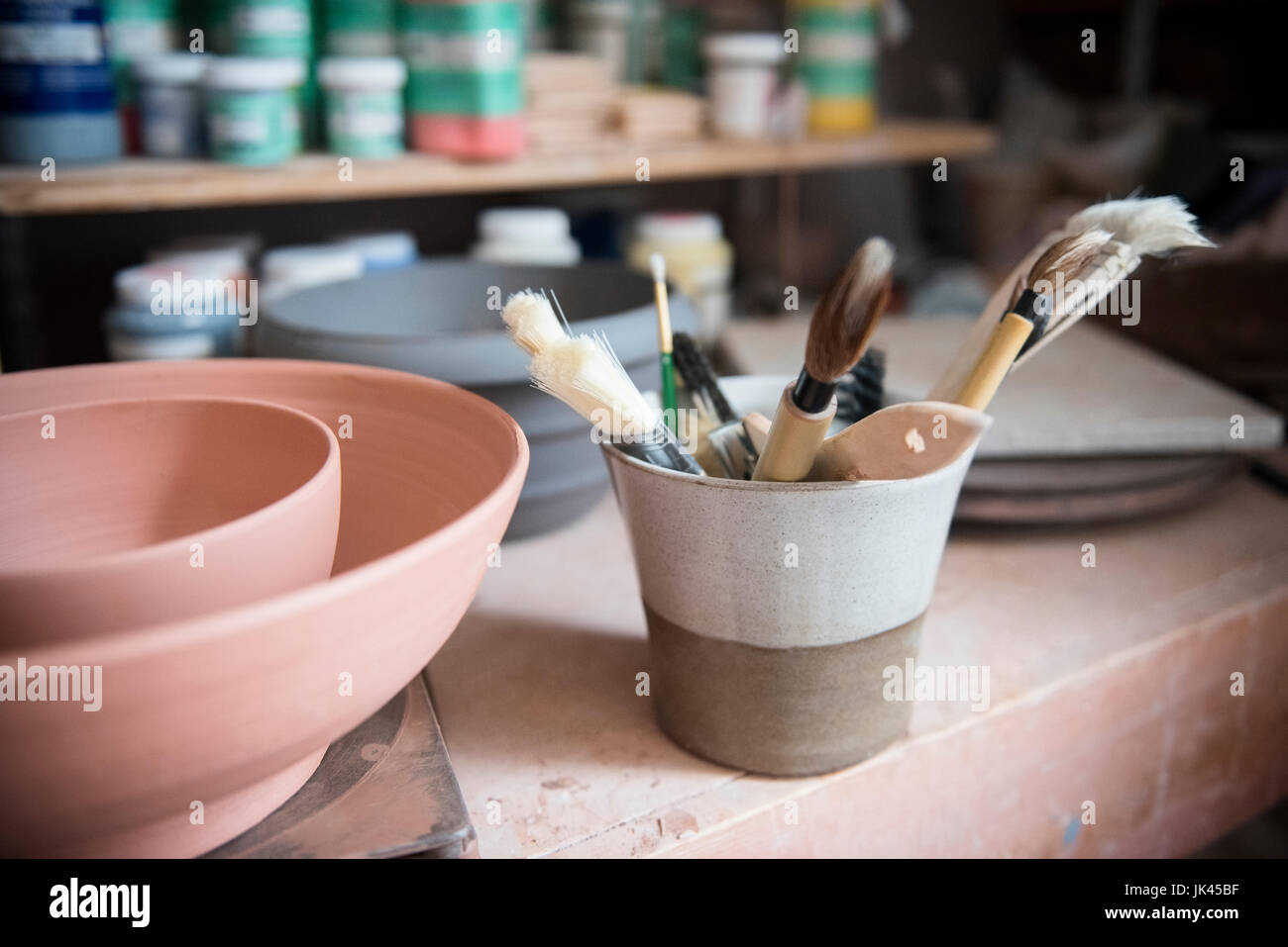 Ceramics brushes hi-res stock photography and images - Alamy
