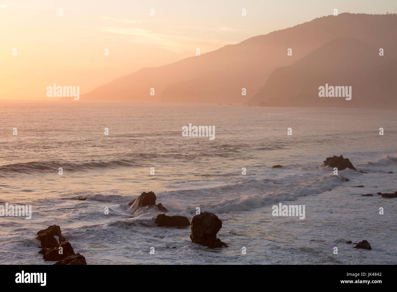 Wave sunset hi-res stock photography and images - Alamy