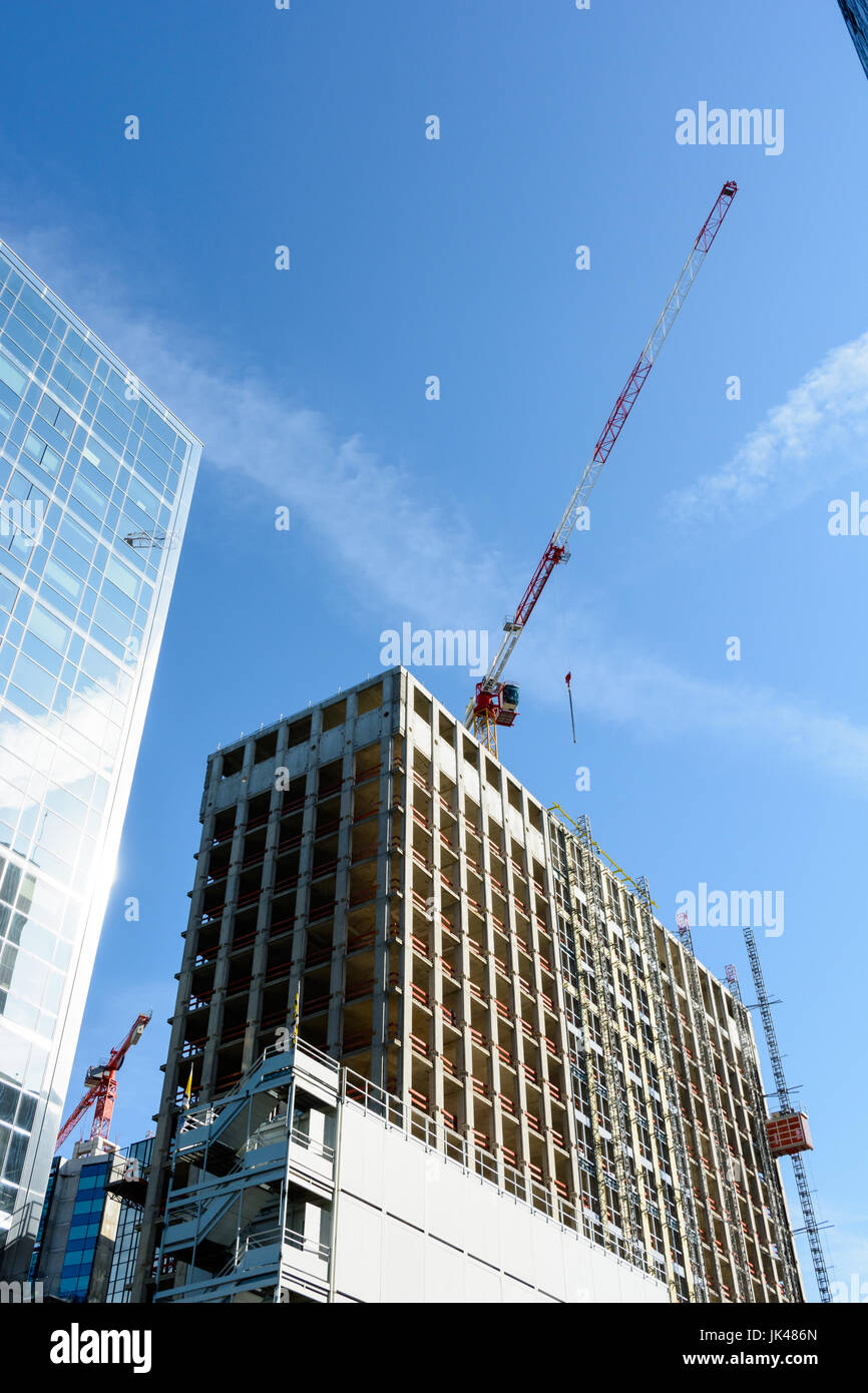 Scaffolding tower skyscraper hi-res stock photography and images - Alamy