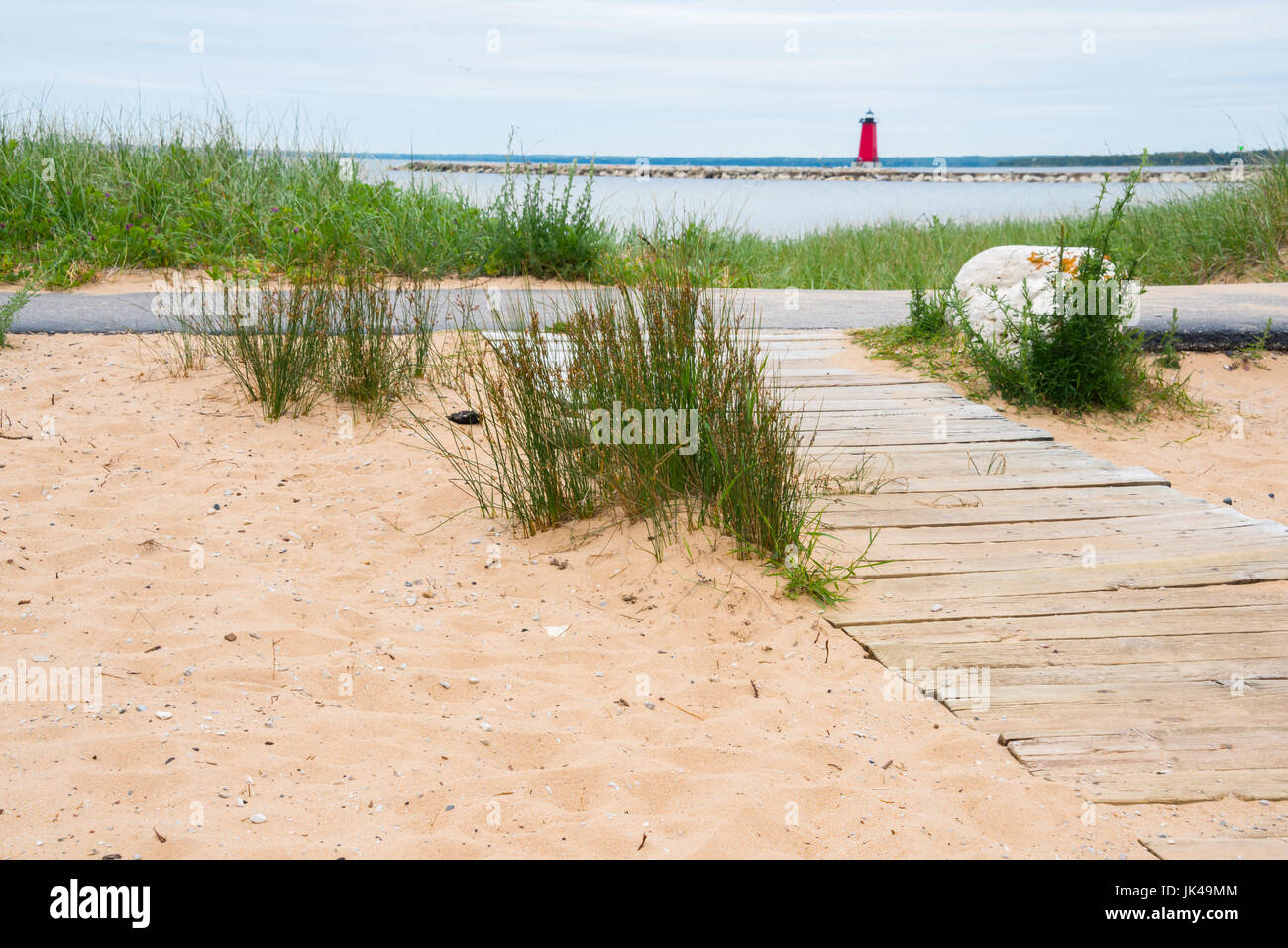 Lighthouse sand beach lake michigan hi-res stock photography and images ...