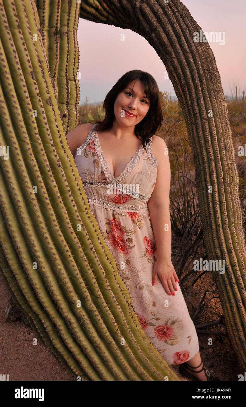 Portrait of a young woman in her 20s, Tucson, Arizona, USA, Sonoran ...