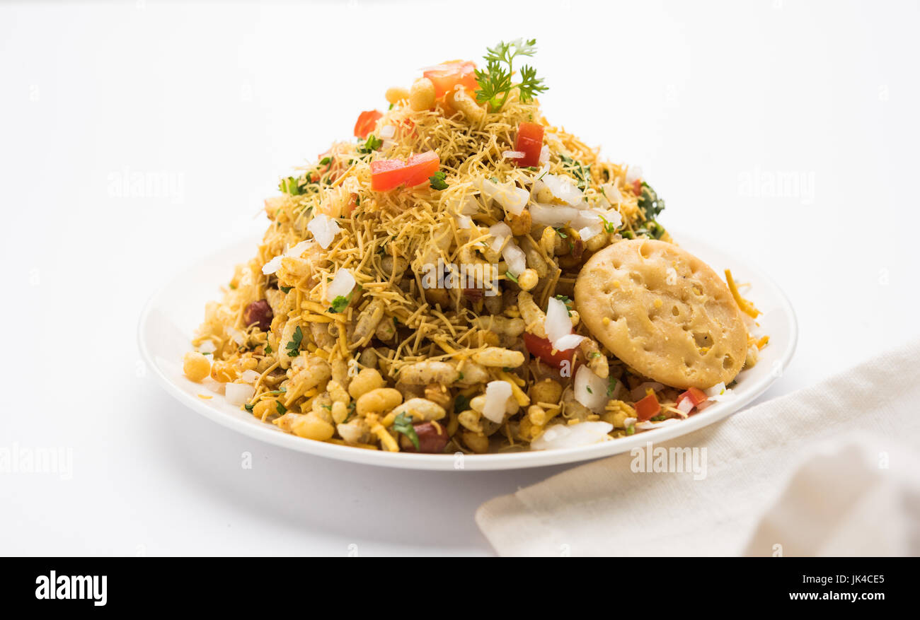Bhel Puri Chaat High Resolution Stock Photography and Images - Alamy