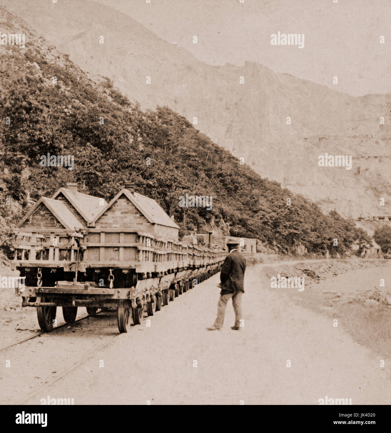 Wales slate quarry railway hi-res stock photography and images - Alamy