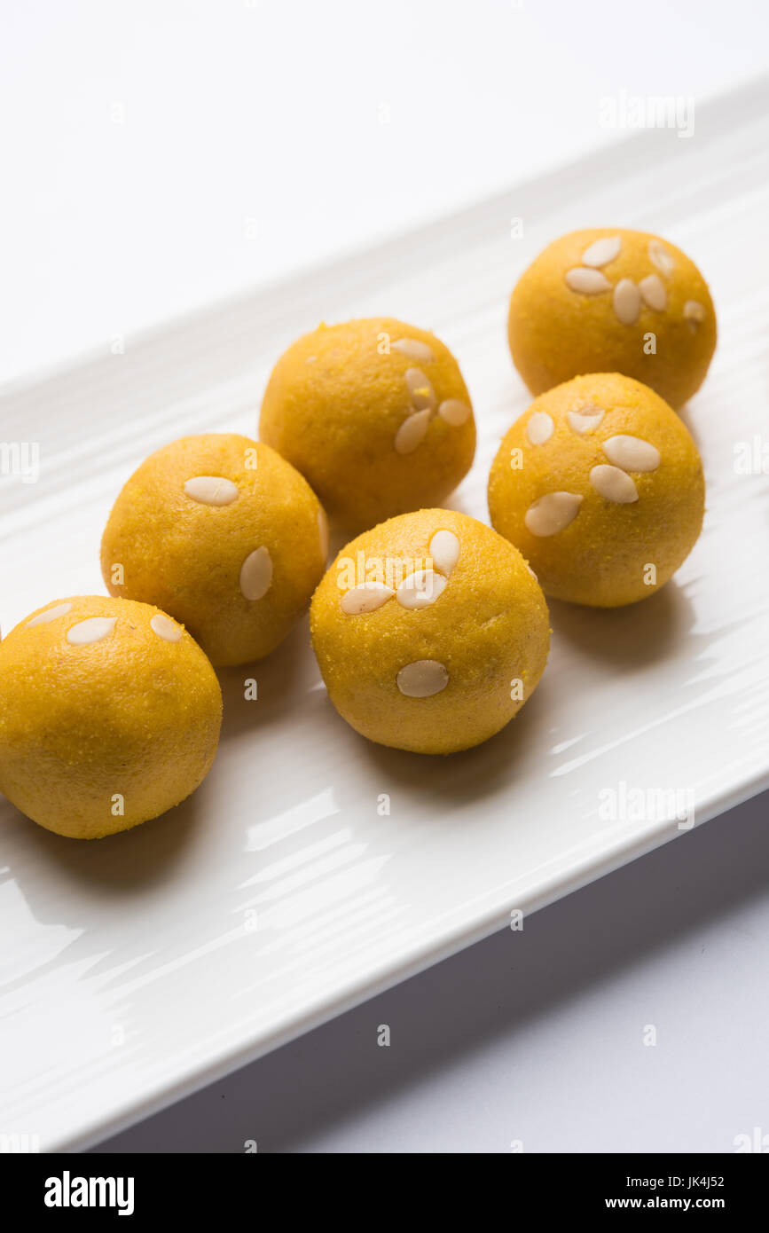Besan (gram flour) laddoos, an Indian sweet food "Besan Laddu Stock ...