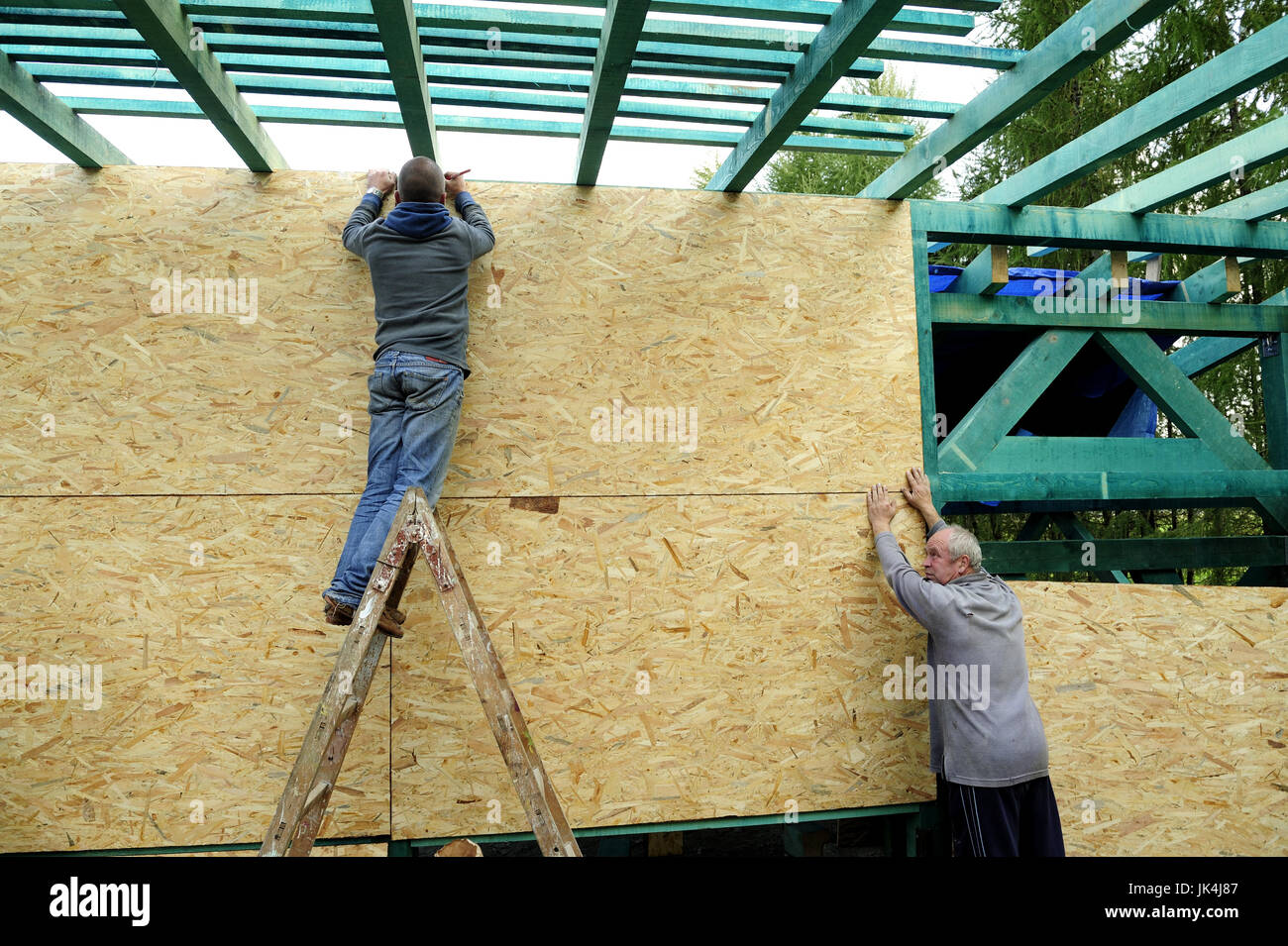 constructions, wood, wooden, work, walls, job, plates, human, people ...