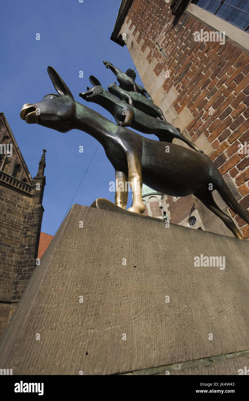 Germany, State of Bremen, Bremen, Town Musicians of Bremen statue Stock ...