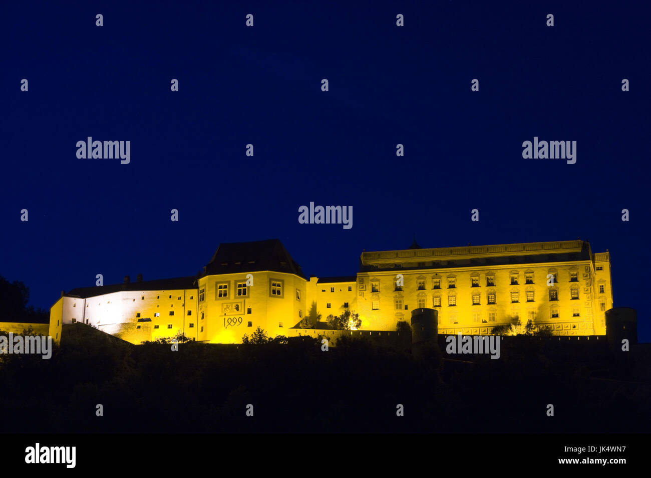 Germany, Bavaria, Passau, Veste Oberhaus castle, evening Stock Photo ...