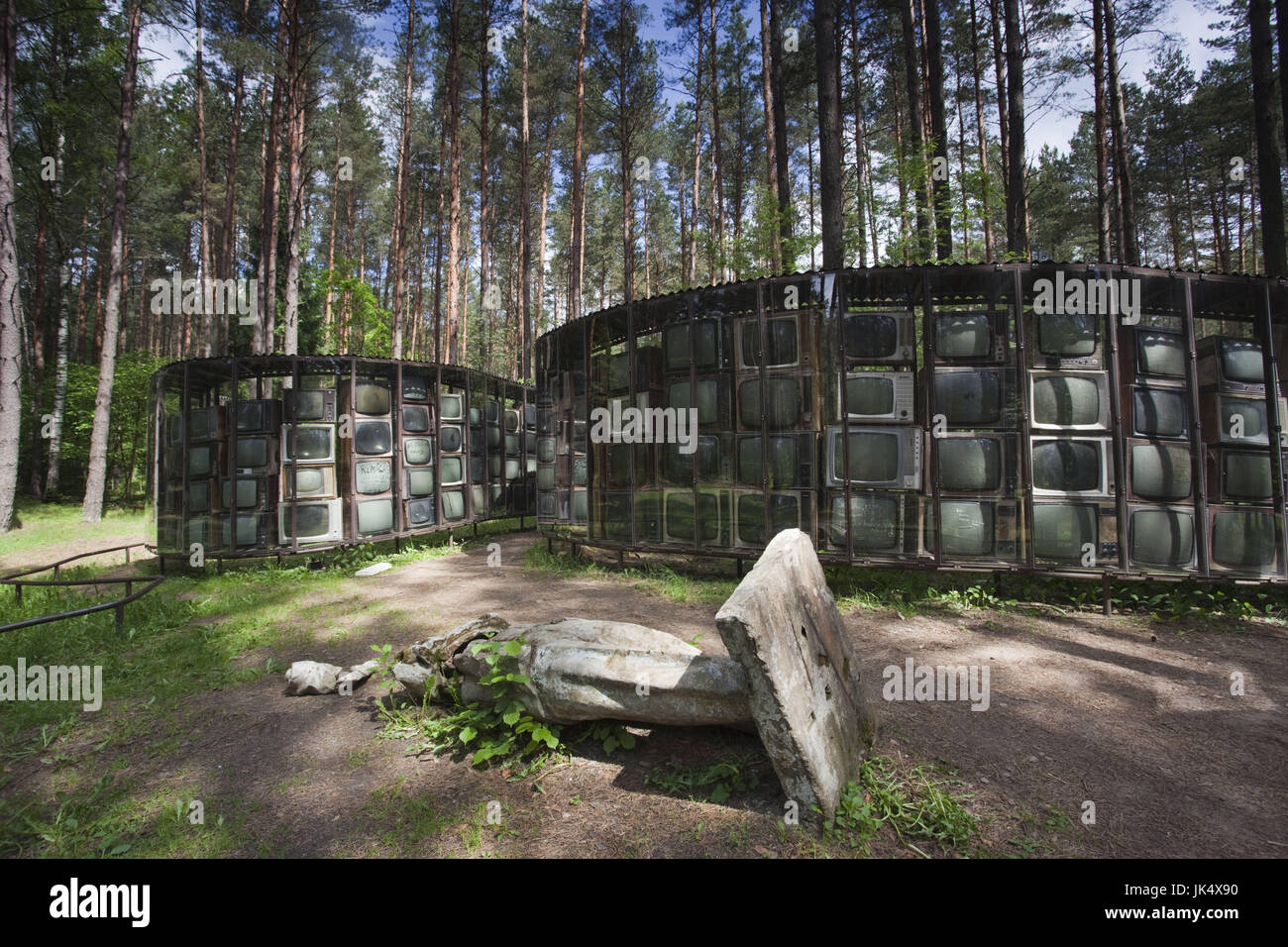 Lithuania, Vilnius-area, Europos Parkas sculpture park, LNK Infotree by ...