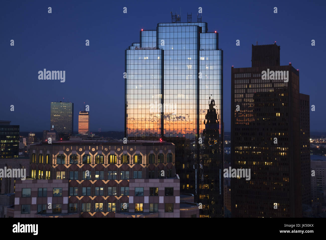 1 boston place and 60 state street hi-res stock photography and images ...