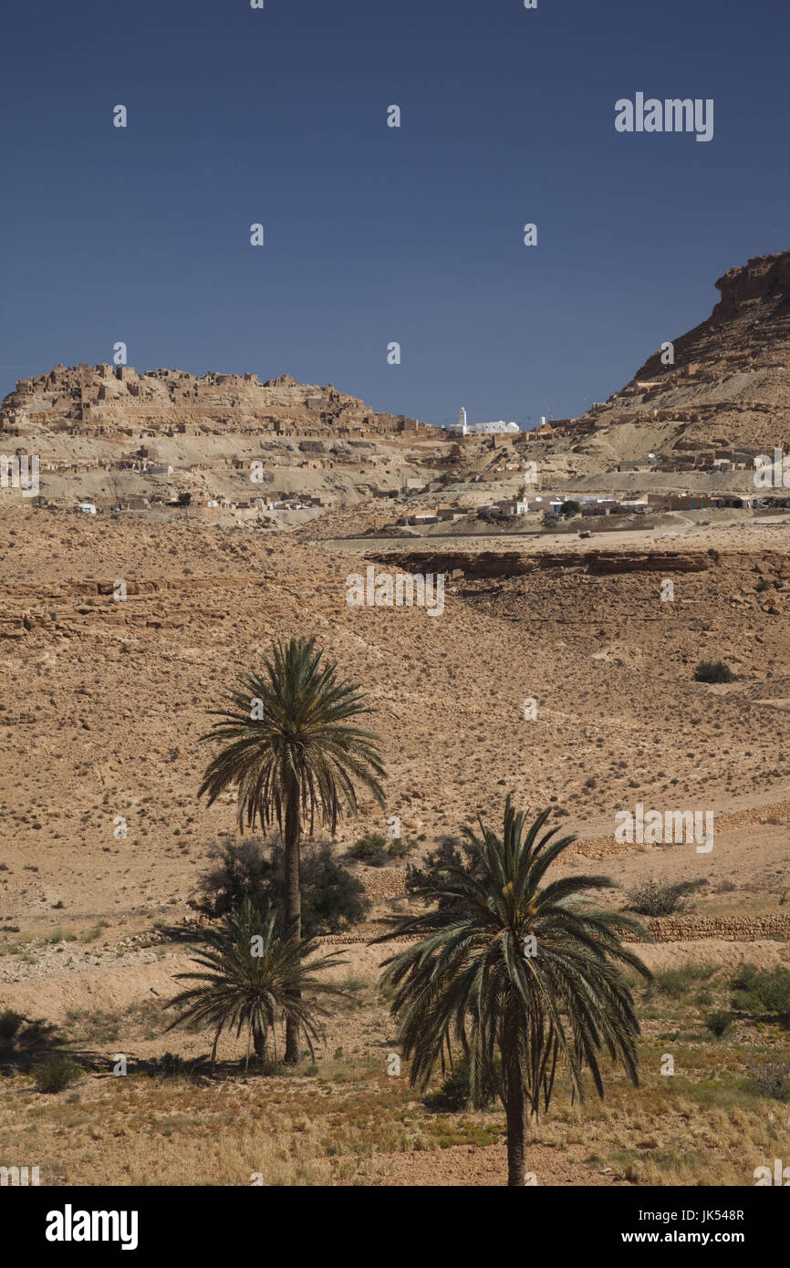 Tunisia, Ksour Area, Chenini, Berber village landscape Stock Photo - Alamy