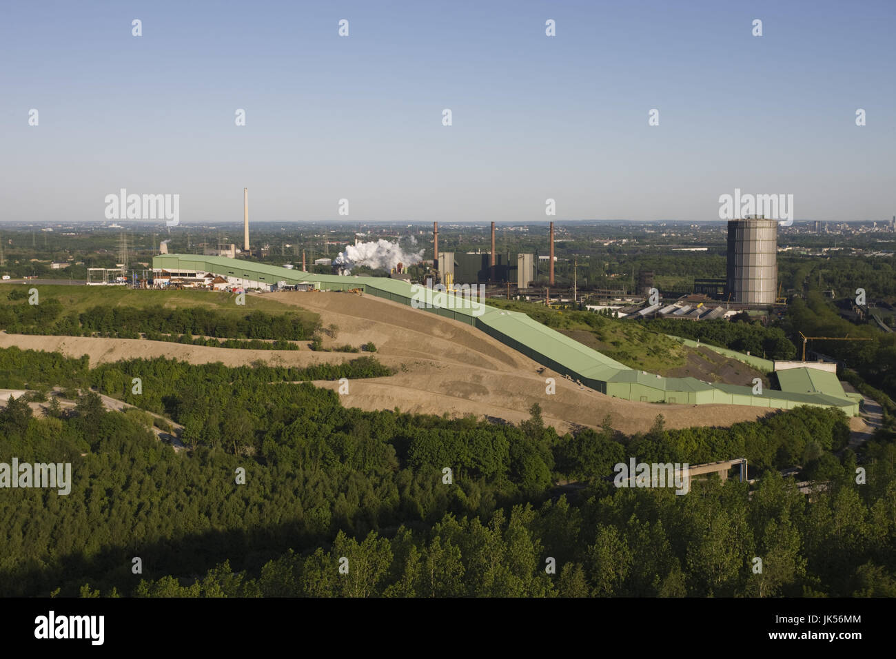 Germany, Nordrhein-Westfalen, Ruhr Basin, Bottrop, Tetraeder tower view ...