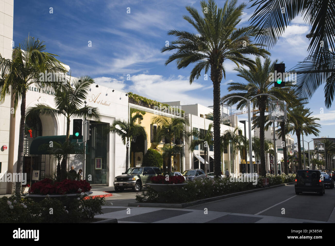 USA, California, Los Angeles, Beverly Hills, Shops along Rodeo Drive ...
