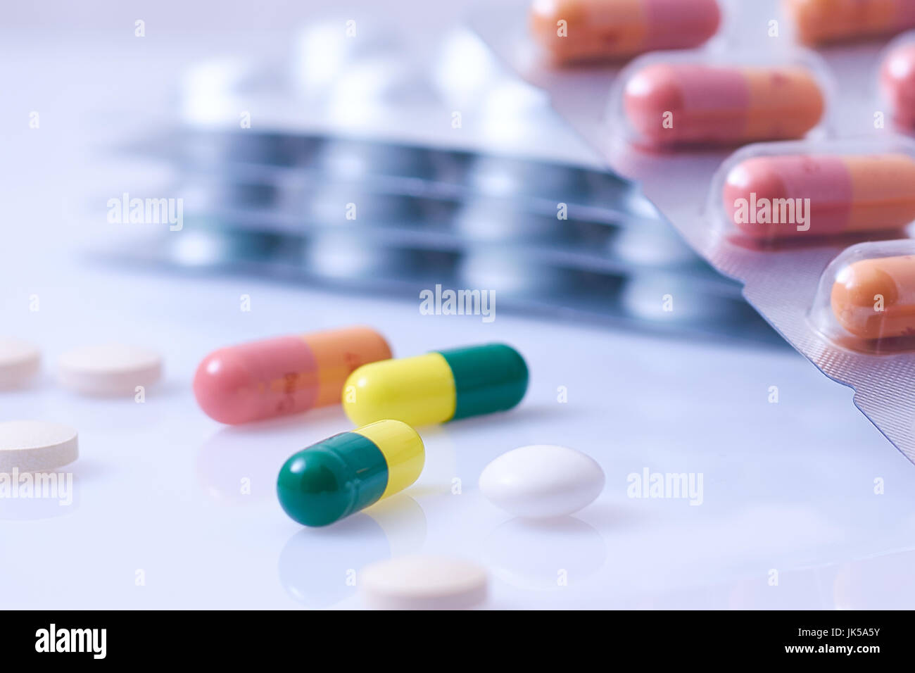 Cold medication capsules hi-res stock photography and images - Alamy