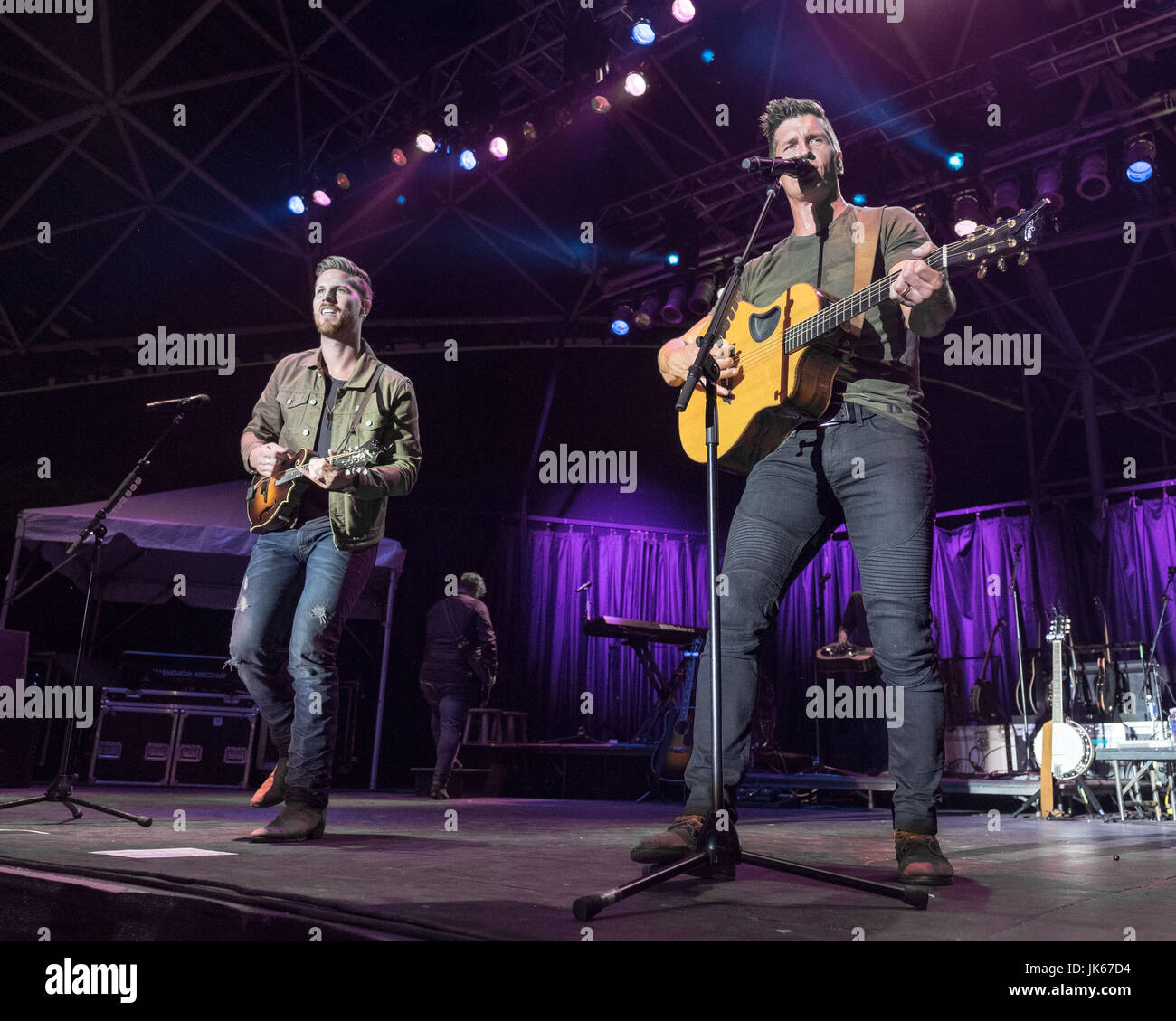 Curtis rempel brad rempel high hi-res stock photography and images - Alamy