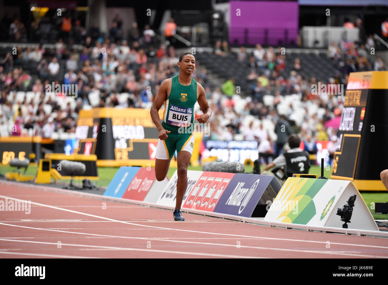 South African Dyan Buis won the T38 400m gold at the World Para ...