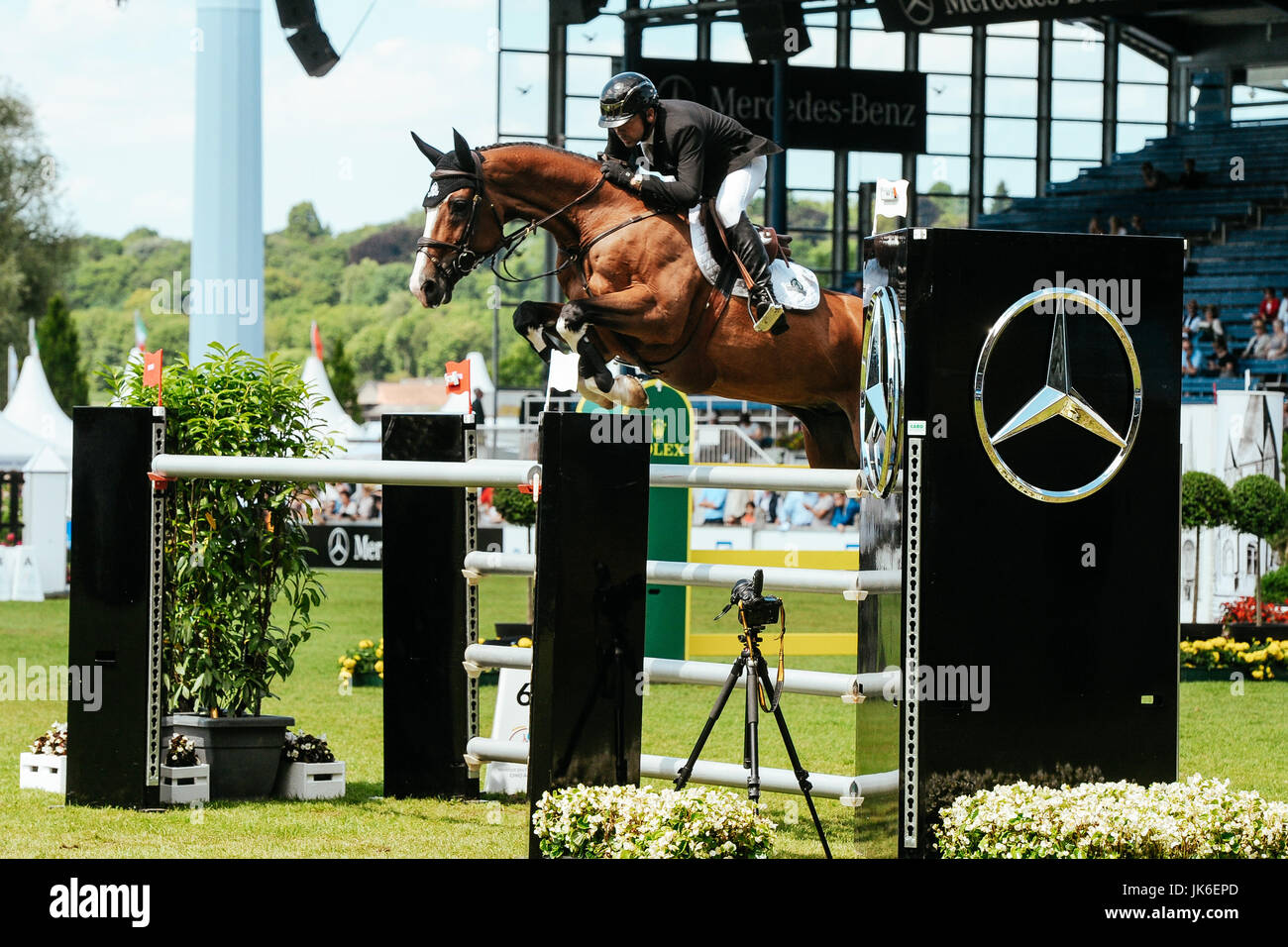 Coco bongo hi-res stock photography and images - Alamy