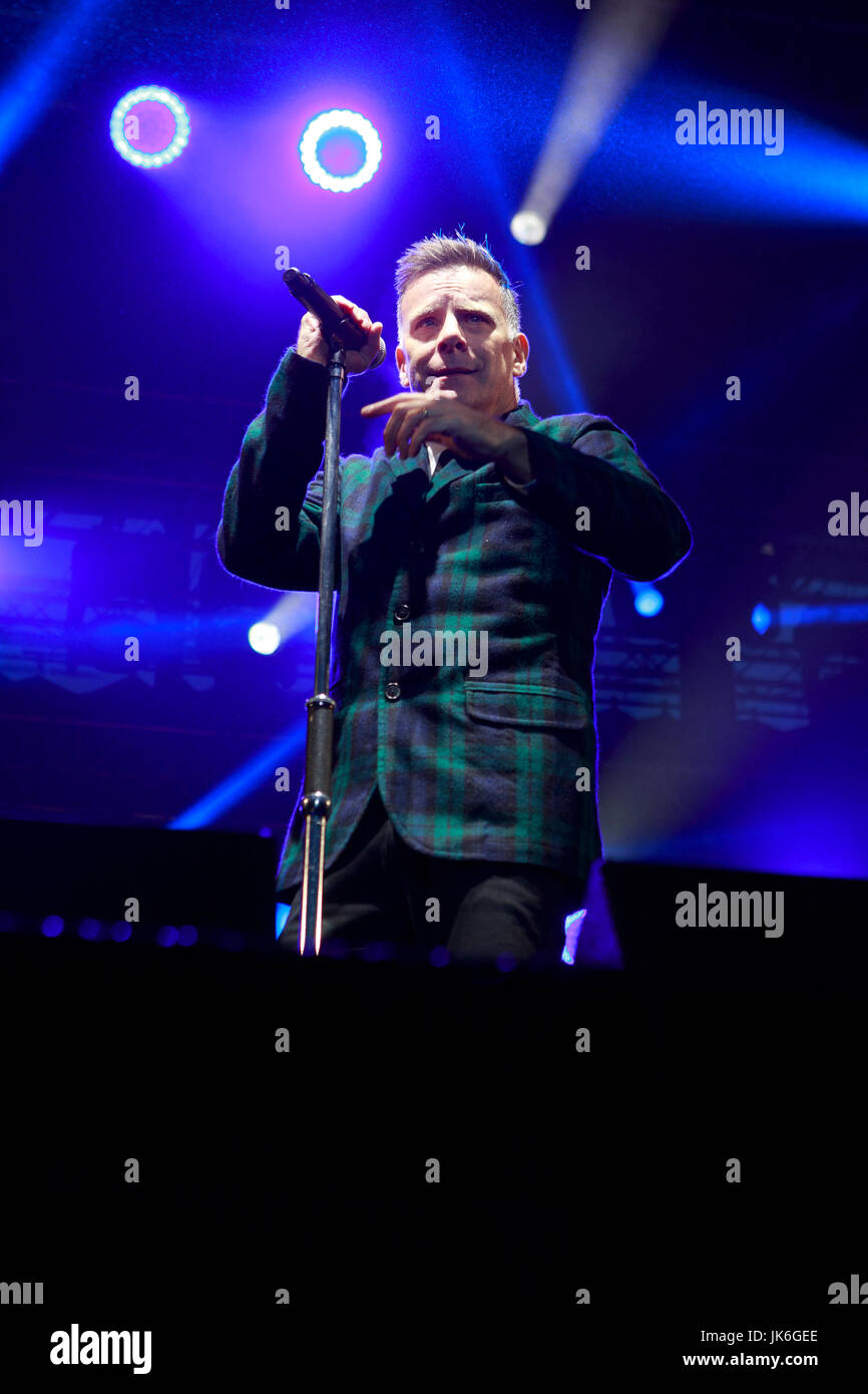 Deacon Blue High Resolution Stock Photography and Images - Alamy