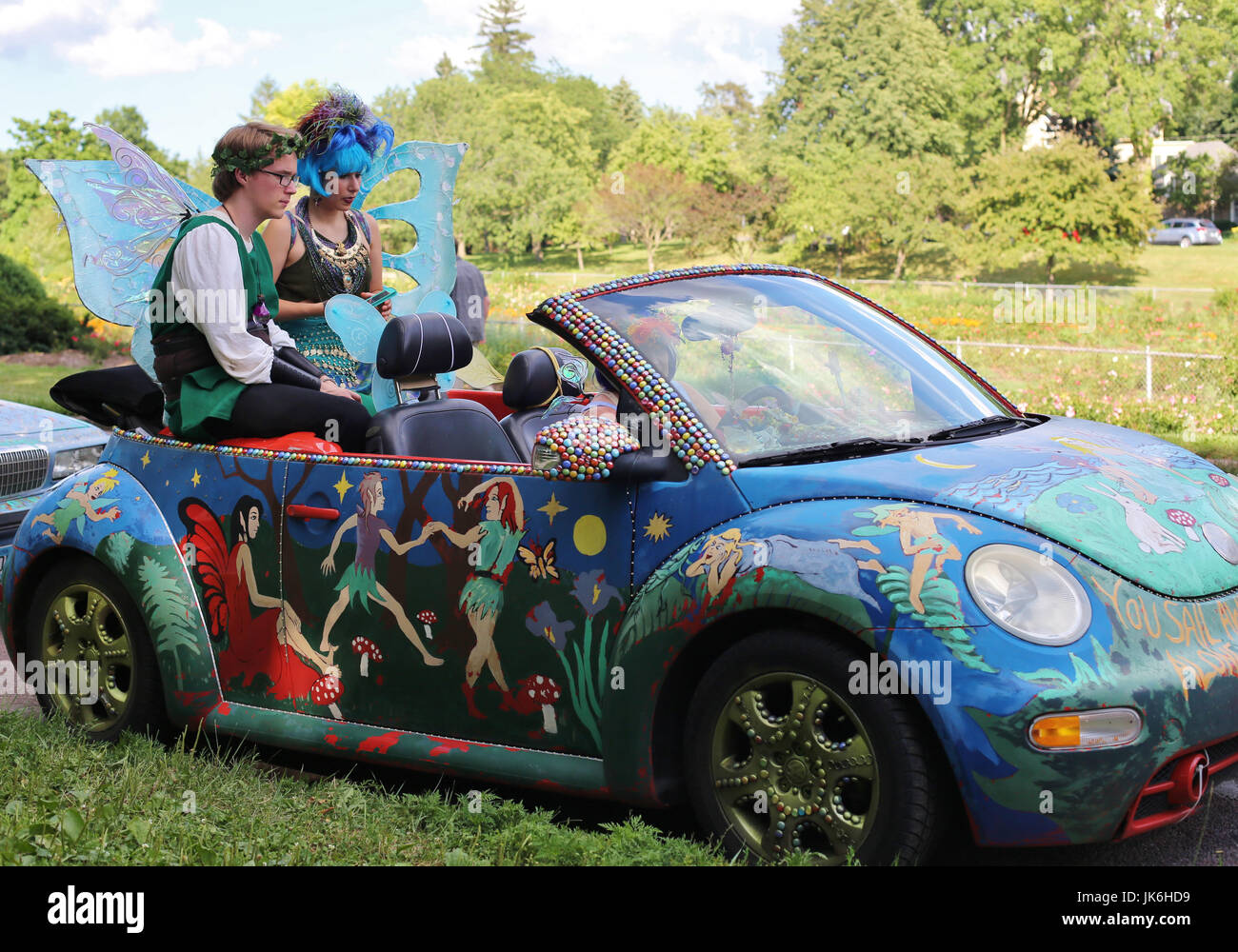 Minneapolis, Minnesota, USA. 22nd July, 2017. Fairies in a fairy themed ...