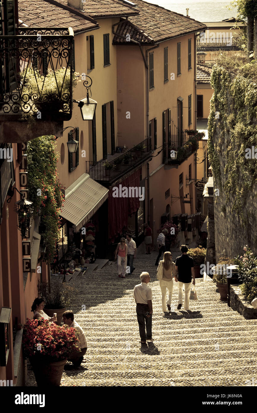 Italy, Lombardy, Lakes Region, Lake Como, Bellagio, Salita Serbelloni ...
